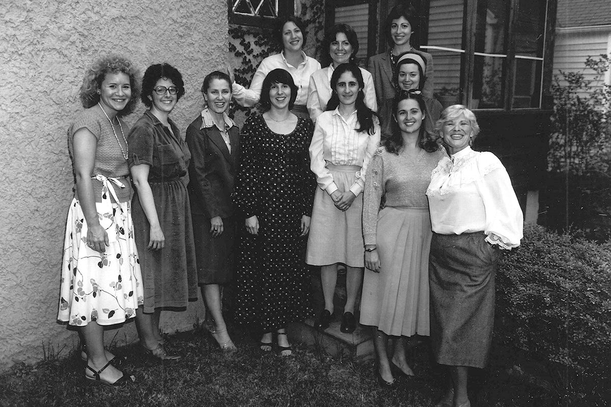 A Historical Look at Jewish Women Sacred Singers - Milken Archive of ...